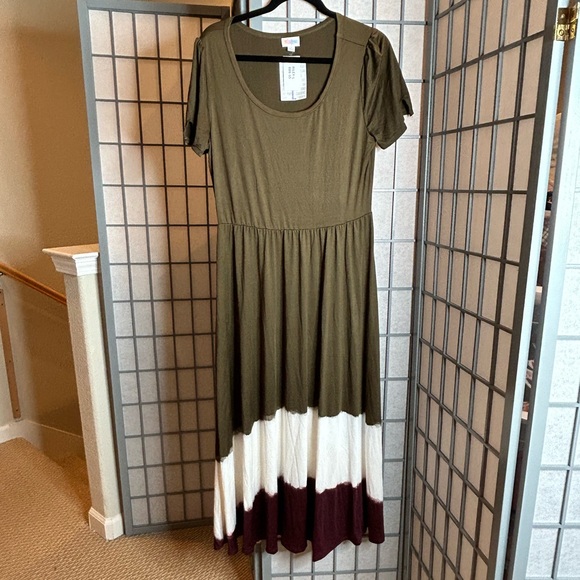 LuLaRoe | Dresses | Nwt Lularoe Riley Olive Green And Burgundy ...